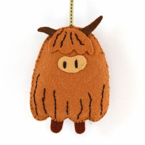 Highland Cow Felt Craft Mini Kit by Corinne Lapierre – AllThreads
